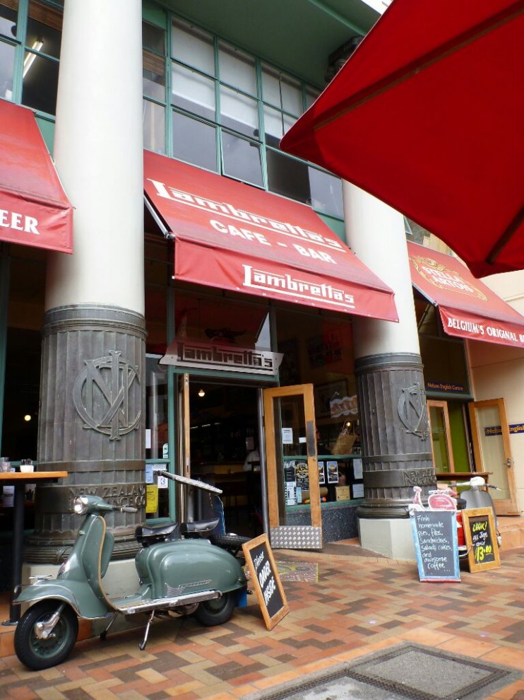 Nelson-Cafe – trip around the world