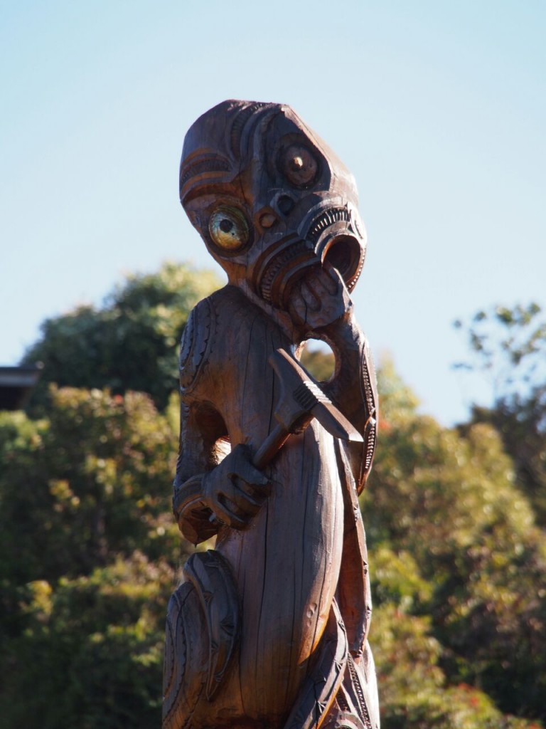 Maouri Skulptur – trip around the world