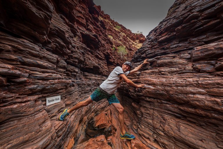 Spider Walk in der Hancock Gorge – Karijini NP – trip around the world